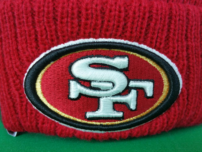 San Francisco 49ers Toque Traditional Stripe Pom – More Than Just Caps ...
